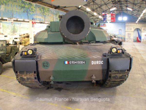 Musee des Blindes, Saumur - French LeClerc tank